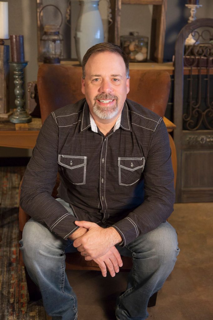 The Dark Side of a Journey - DiAnn Mills